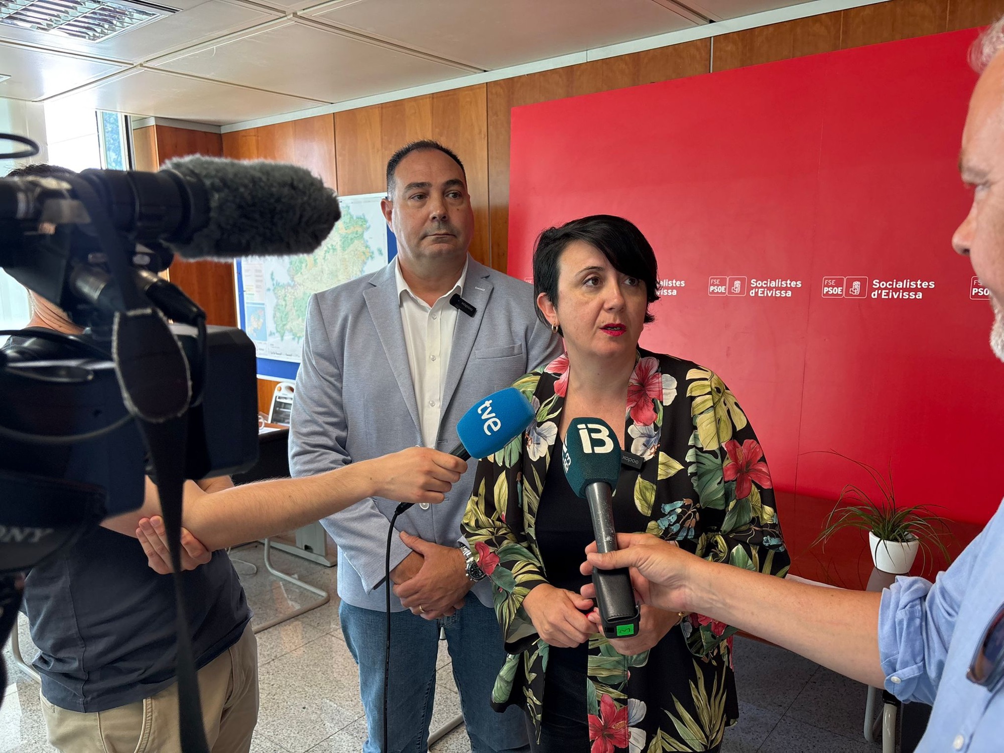 Elena López Bonet: “El PP no pot donar lliçons mentre manté a Vicent ...